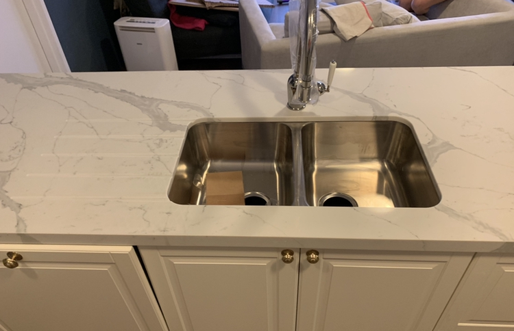 AC999 - SCY Top Stone Sydney